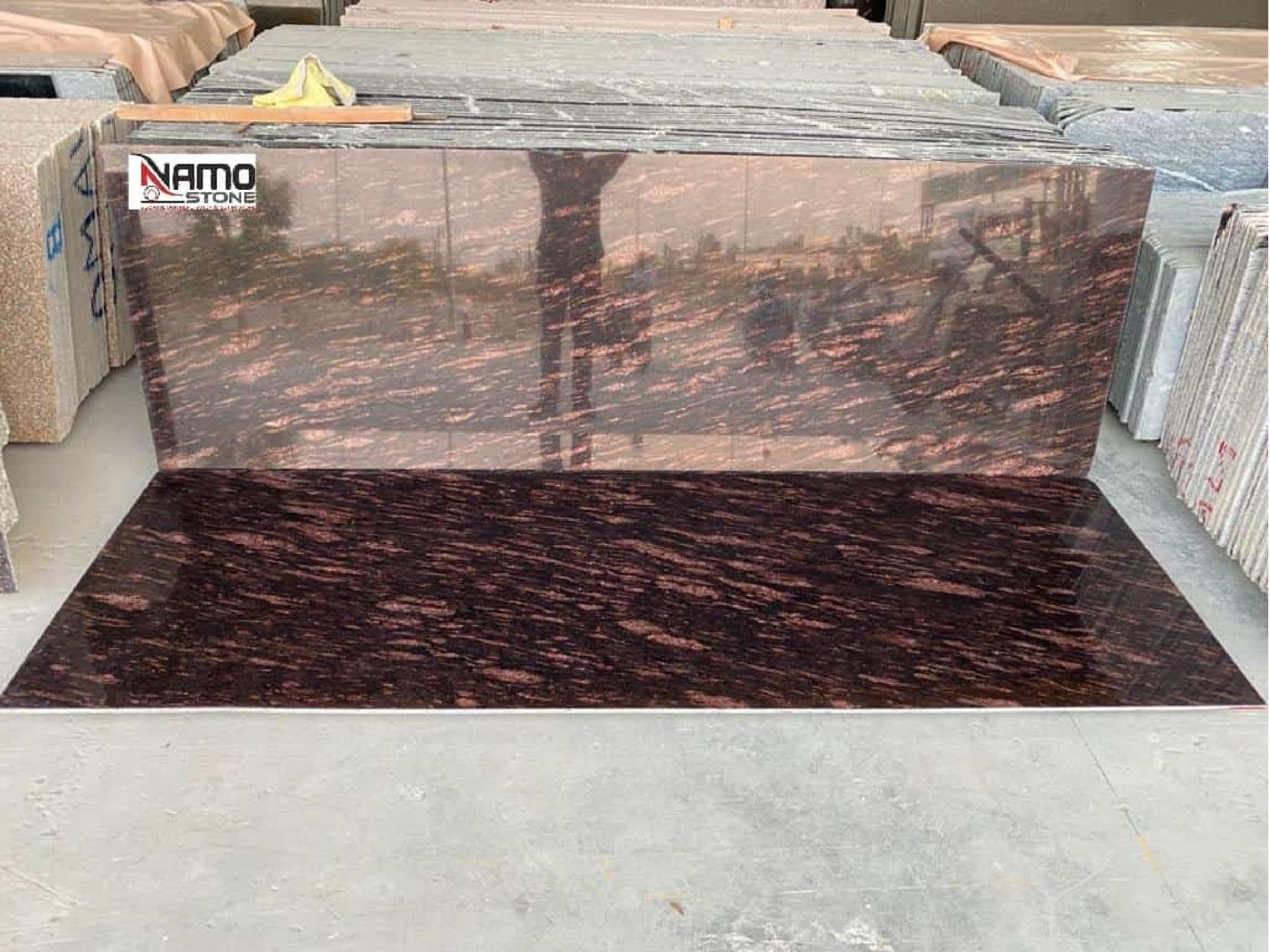 Wave brown Granite - Namo Stone India
